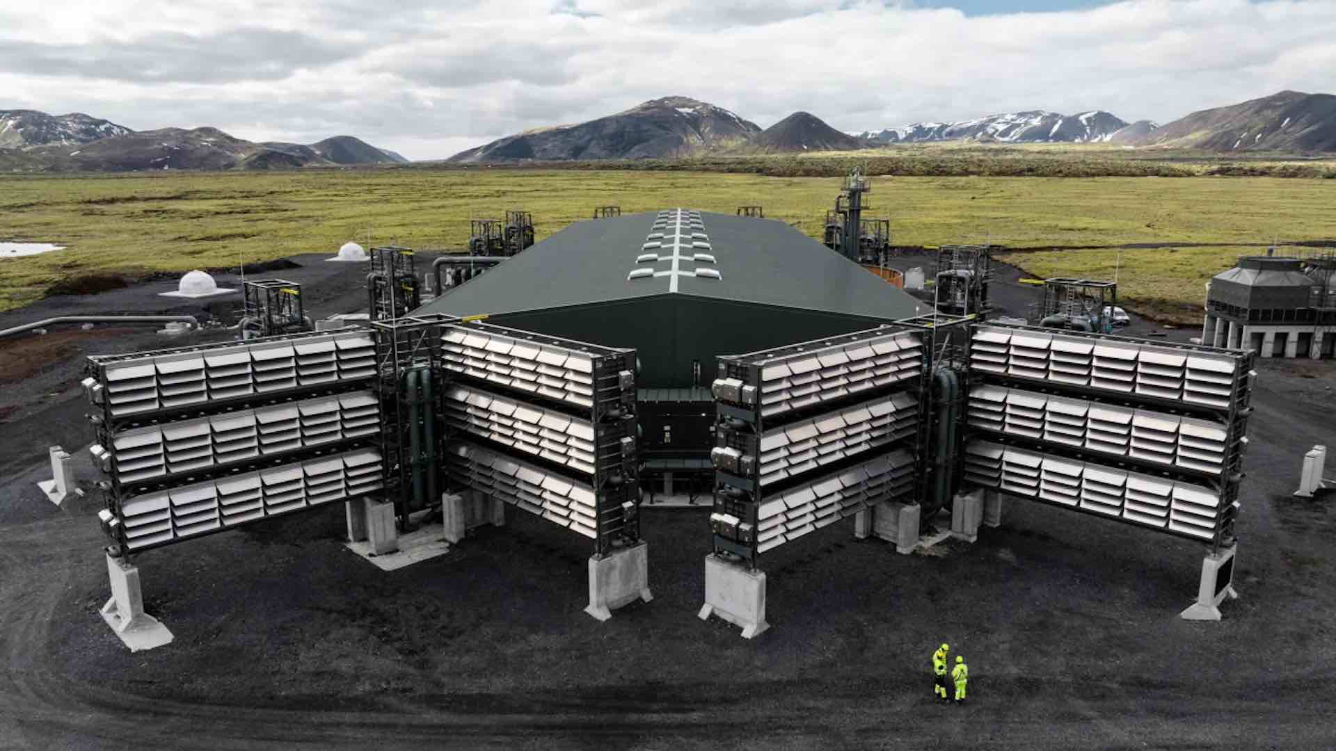 Climeworks unveils world's largest CO2 extraction plant in Iceland ...
